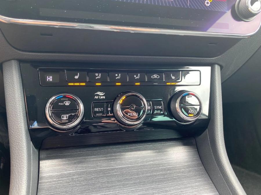 Balts Skoda SuperB 2020 Rīga, ar dzinēja tilpumu 2.00 L un nobraukumu 262 tūkst. km par 14950 €, foto 18 vietnē AUTOMOTO.COM.LV