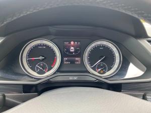 Balts Skoda SuperB 2020 Rīga, ar dzinēja tilpumu 2.00 L un nobraukumu 262 tūkst. km par 14950 €, foto 22 vietnē AUTOMOTO.COM.LV