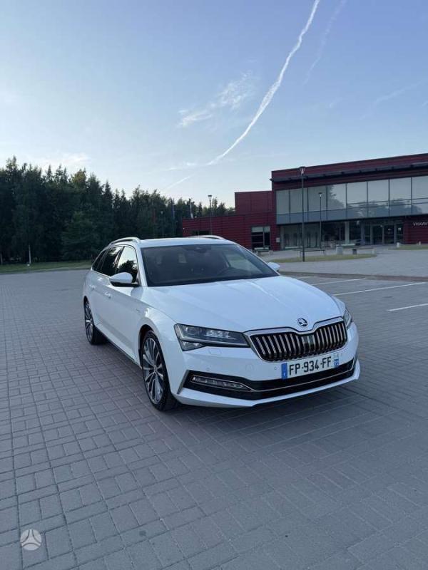 Balts Skoda SuperB 2020 Kauņa, ar dzinēja tilpumu 1.97 L un nobraukumu 285 tūkst. km par 14900 €, foto 8 vietnē AUTOMOTO.COM.LV