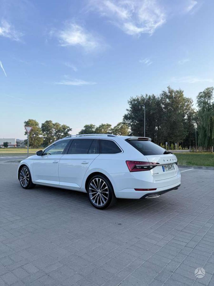 Balts Skoda SuperB 2020 Kauņa, ar dzinēja tilpumu 1.97 L un nobraukumu 285 tūkst. km par 14900 €, foto 12 vietnē AUTOMOTO.COM.LV