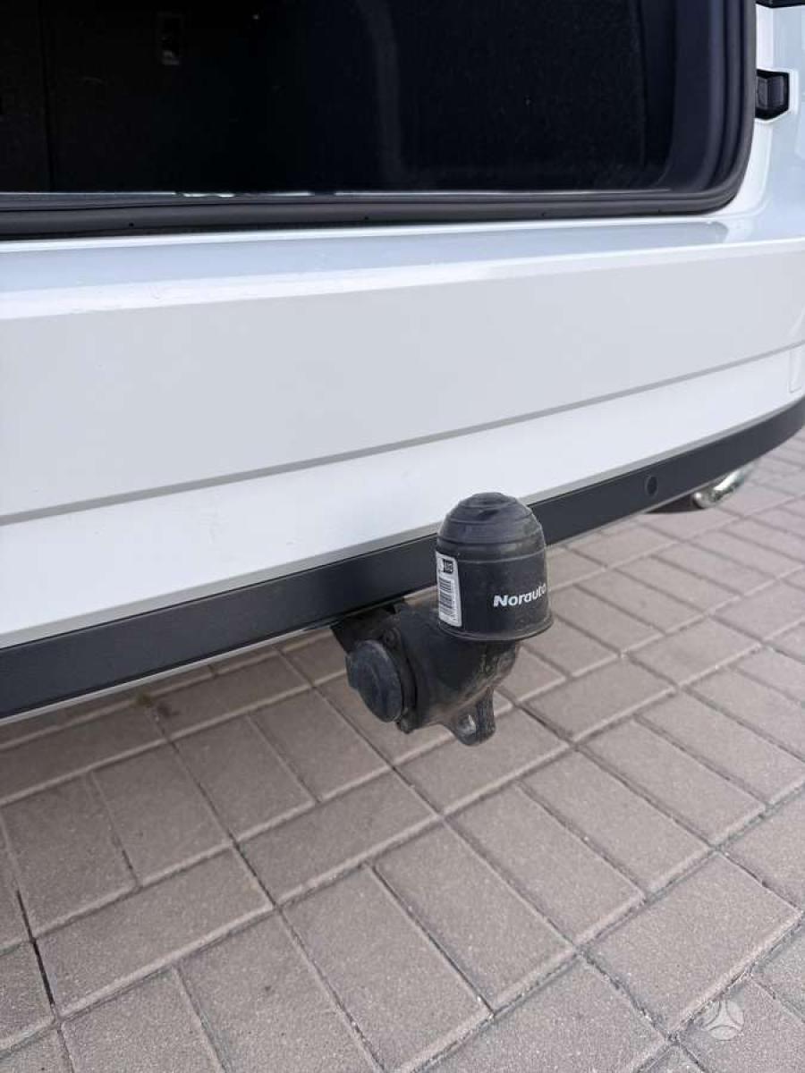 Balts Skoda SuperB 2020 Kauņa, ar dzinēja tilpumu 1.97 L un nobraukumu 285 tūkst. km par 14900 €, foto 25 vietnē AUTOMOTO.COM.LV