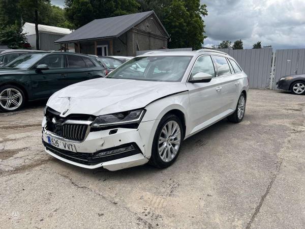Balts Skoda SuperB 2020 Kauņa, ar dzinēja tilpumu 1.97 L un nobraukumu 125 tūkst. km par 9800 €, foto 1 vietnē AUTOMOTO.COM.LV