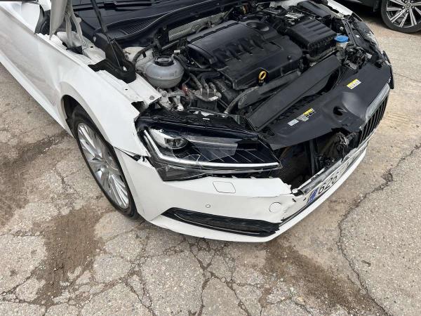 Balts Skoda SuperB 2020 Kauņa, ar dzinēja tilpumu 1.97 L un nobraukumu 125 tūkst. km par 9800 €, foto 9 vietnē AUTOMOTO.COM.LV