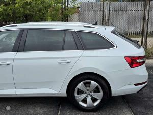 White Skoda SuperB 2020 in Vilnius, with an engine capacity of 1.97 L and mileage of 434 thousand km for 11200 €, photo 7 on AUTOMOTO.COM.LV