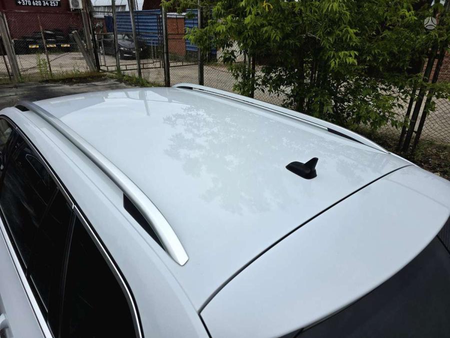 White Skoda SuperB 2020 in Vilnius, with an engine capacity of 1.97 L and mileage of 434 thousand km for 11200 €, photo 16 on AUTOMOTO.COM.LV