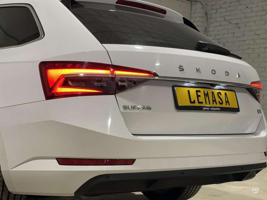 White Skoda SuperB 2020 in Klaipeda, with an engine capacity of 1.40 L and mileage of 259 thousand km for 14999 €, photo 5 on AUTOMOTO.COM.LV