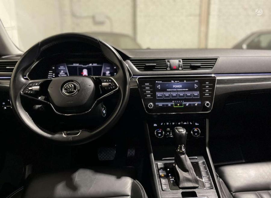 White Skoda SuperB 2020 in Klaipeda, with an engine capacity of 1.40 L and mileage of 259 thousand km for 14999 €, photo 11 on AUTOMOTO.COM.LV