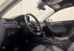 White Skoda SuperB 2020 in Klaipeda, with an engine capacity of 1.40 L and mileage of 259 thousand km for 14999 €, photo 24 on AUTOMOTO.COM.LV