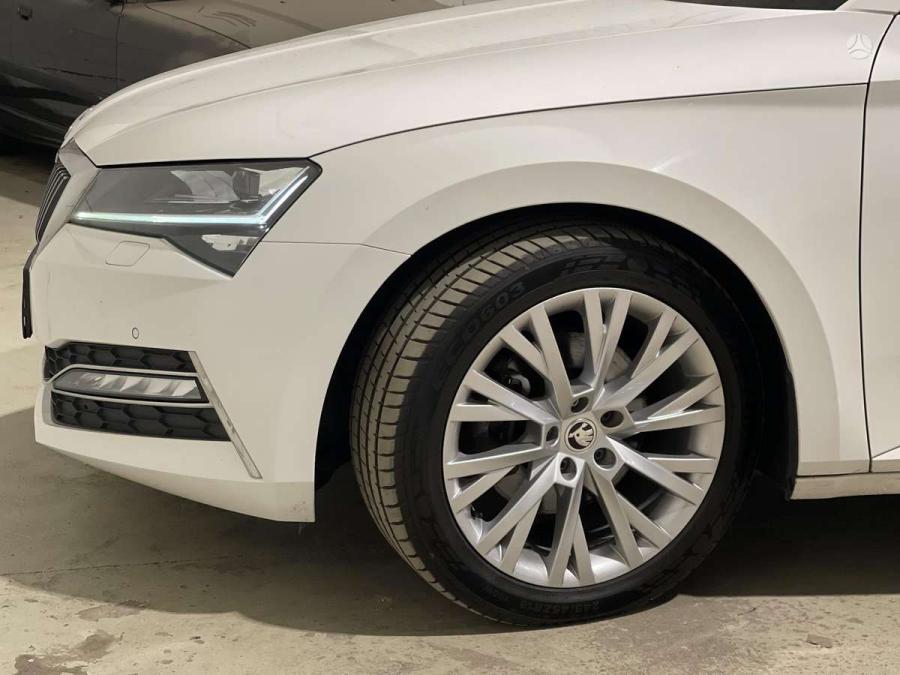 White Skoda SuperB 2020 in Klaipeda, with an engine capacity of 1.40 L and mileage of 259 thousand km for 14999 €, photo 28 on AUTOMOTO.COM.LV