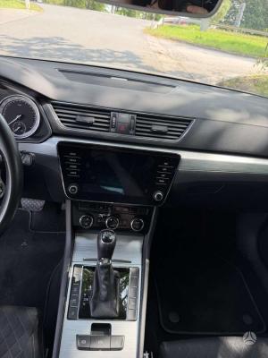Balts Skoda SuperB 2020 Kauņa, ar dzinēja tilpumu 1.40 L un nobraukumu 108 tūkst. km par 15290 €, foto 19 vietnē AUTOMOTO.COM.LV