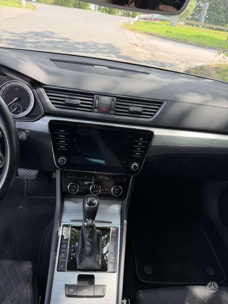 Balts Skoda SuperB 2020 Kauņa, ar dzinēja tilpumu 1.40 L un nobraukumu 108 tūkst. km par 15290 €, foto 19 vietnē AUTOMOTO.COM.LV