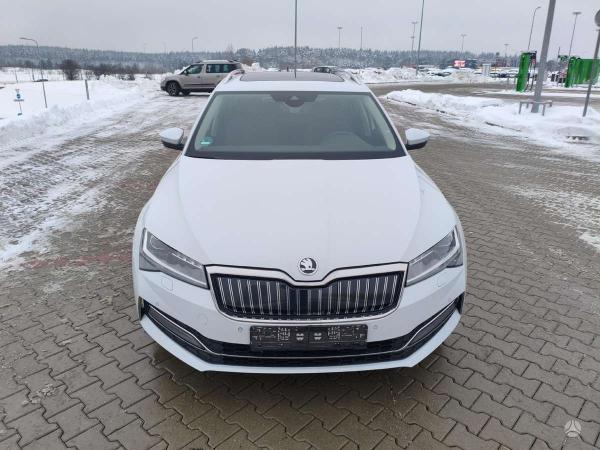 White Skoda SuperB 2021 in Vilnius, with an engine capacity of 1.40 L and mileage of 231 thousand km for 15990 €, photo 2 on AUTOMOTO.COM.LV