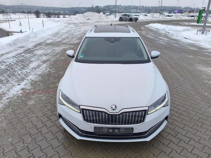 Balts Skoda SuperB 2021 Viļņa, ar dzinēja tilpumu 1.40 L un nobraukumu 231 tūkst. km par 15990 €, foto 22 vietnē AUTOMOTO.COM.LV