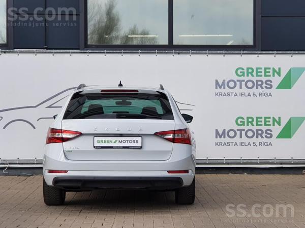Balts Skoda SuperB 2021 Rīga, ar dzinēja tilpumu 2.00 L un nobraukumu 180 tūkst. km par 18500 €, foto 5 vietnē AUTOMOTO.COM.LV