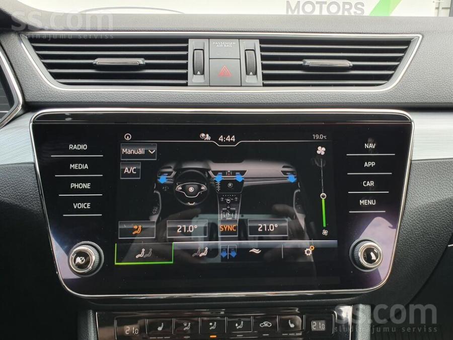 White Skoda SuperB 2021 in Riga, with an engine capacity of 2.00 L and mileage of 180 thousand km for 18500 €, photo 28 on AUTOMOTO.COM.LV
