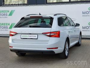 White Skoda SuperB 2021 in Riga, with an engine capacity of 2.00 L and mileage of 180 thousand km for 18500 €, photo 35 on AUTOMOTO.COM.LV