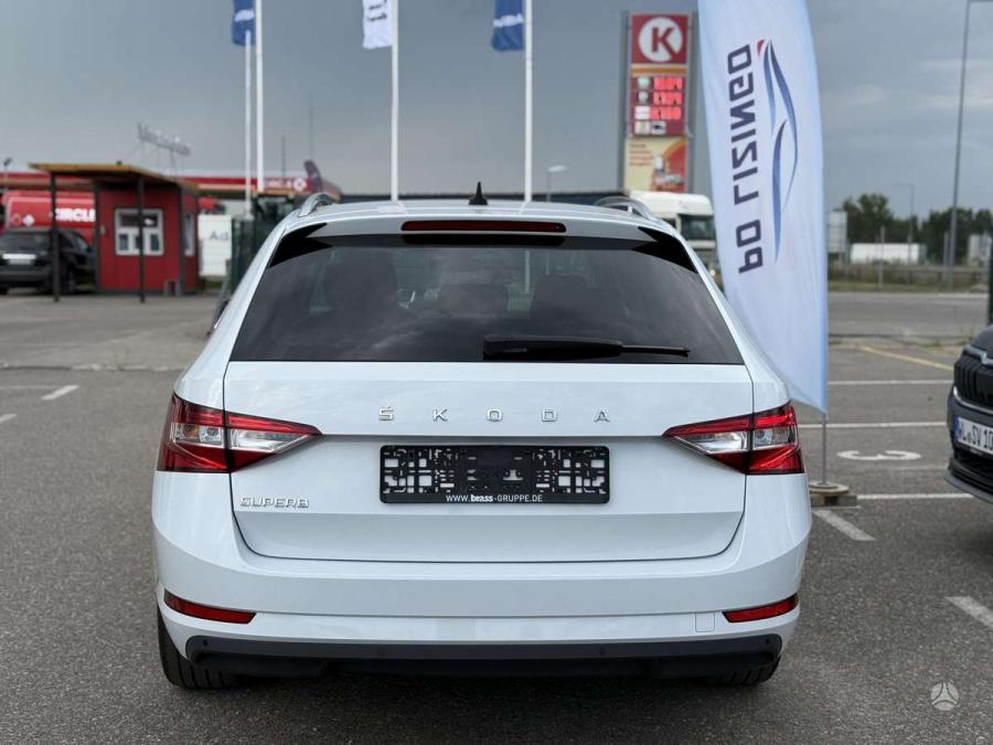 Balts Skoda SuperB 2021 Viļņa, ar dzinēja tilpumu 1.97 L un nobraukumu 204 tūkst. km par 15999 €, foto 8 vietnē AUTOMOTO.COM.LV