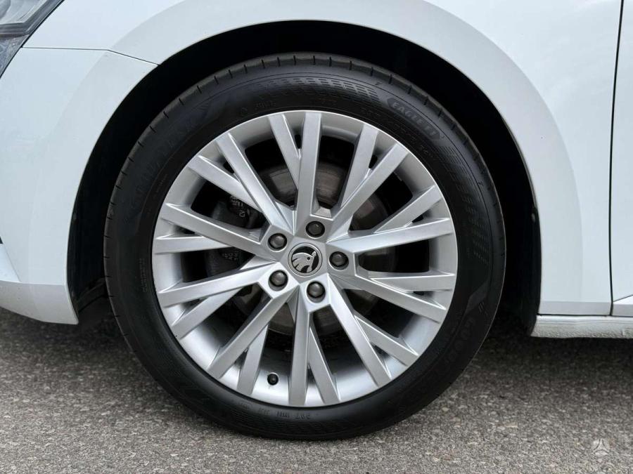 Balts Skoda SuperB 2021 Viļņa, ar dzinēja tilpumu 1.97 L un nobraukumu 204 tūkst. km par 15999 €, foto 14 vietnē AUTOMOTO.COM.LV