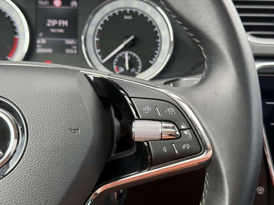 Balts Skoda SuperB 2021 Viļņa, ar dzinēja tilpumu 1.97 L un nobraukumu 204 tūkst. km par 15999 €, foto 30 vietnē AUTOMOTO.COM.LV