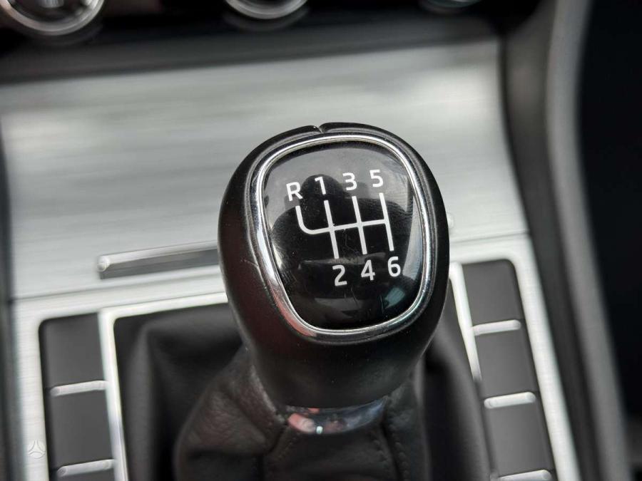 Balts Skoda SuperB 2021 Viļņa, ar dzinēja tilpumu 1.97 L un nobraukumu 204 tūkst. km par 15999 €, foto 34 vietnē AUTOMOTO.COM.LV