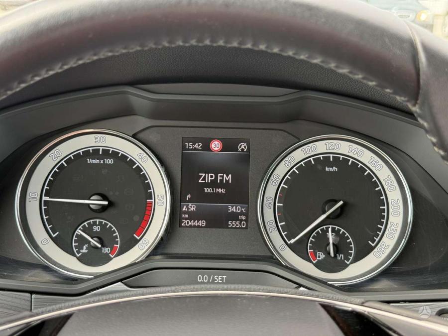 Balts Skoda SuperB 2021 Viļņa, ar dzinēja tilpumu 1.97 L un nobraukumu 204 tūkst. km par 15999 €, foto 37 vietnē AUTOMOTO.COM.LV