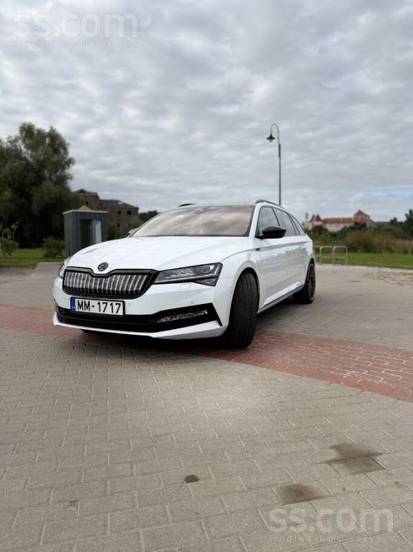 White Skoda SuperB 2021 in Bauska, with an engine capacity of 1.40 L and mileage of 153 thousand km for 21900 €, photo 2 on AUTOMOTO.COM.LV