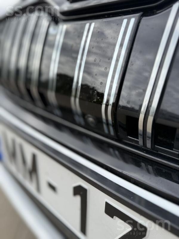 White Skoda SuperB 2021 in Bauska, with an engine capacity of 1.40 L and mileage of 153 thousand km for 21900 €, photo 7 on AUTOMOTO.COM.LV