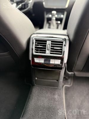 White Skoda SuperB 2021 in Bauska, with an engine capacity of 1.40 L and mileage of 153 thousand km for 21900 €, photo 11 on AUTOMOTO.COM.LV