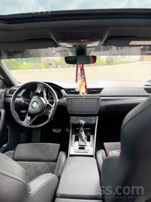 White Skoda SuperB 2021 in Bauska, with an engine capacity of 1.40 L and mileage of 153 thousand km for 21900 €, photo 12 on AUTOMOTO.COM.LV