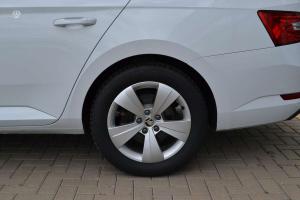 White Skoda SuperB 2021 in Vilnius, with an engine capacity of 1.97 L and mileage of 122 thousand km for 19000 €, photo 10 on AUTOMOTO.COM.LV