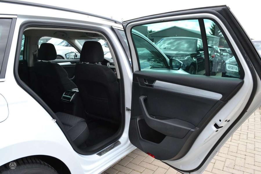 White Skoda SuperB 2021 in Vilnius, with an engine capacity of 1.97 L and mileage of 122 thousand km for 19000 €, photo 28 on AUTOMOTO.COM.LV