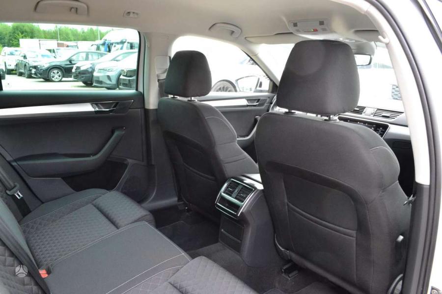 White Skoda SuperB 2021 in Vilnius, with an engine capacity of 1.97 L and mileage of 122 thousand km for 19000 €, photo 29 on AUTOMOTO.COM.LV