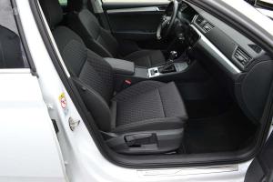 White Skoda SuperB 2021 in Vilnius, with an engine capacity of 1.97 L and mileage of 122 thousand km for 19000 €, photo 33 on AUTOMOTO.COM.LV