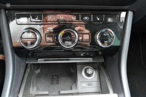 White Skoda SuperB 2021 in Vilnius, with an engine capacity of 1.97 L and mileage of 122 thousand km for 19000 €, photo 47 on AUTOMOTO.COM.LV