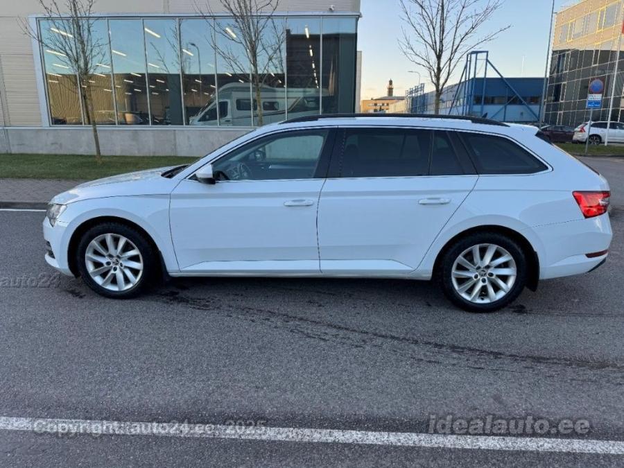 Balts Skoda SuperB 2022 Tallina, ar dzinēja tilpumu 1.97 L un nobraukumu 176 tūkst. km par 17990 €, foto 2 vietnē AUTOMOTO.COM.LV