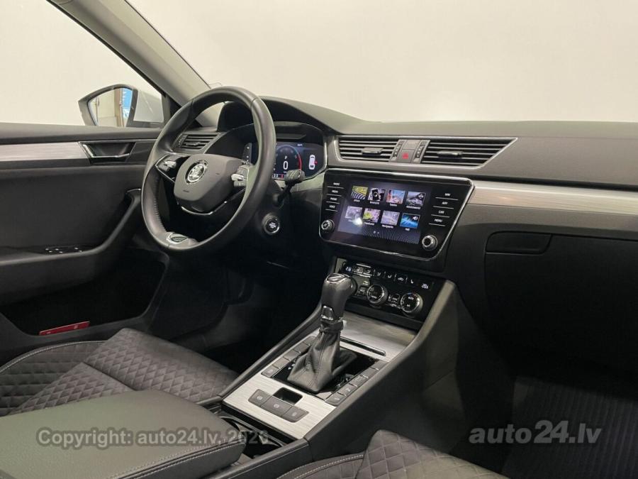White Skoda SuperB 2022 in Tallinn, with an engine capacity of 1.50 L and mileage of 129 thousand km for 20990 €, photo 13 on AUTOMOTO.COM.LV