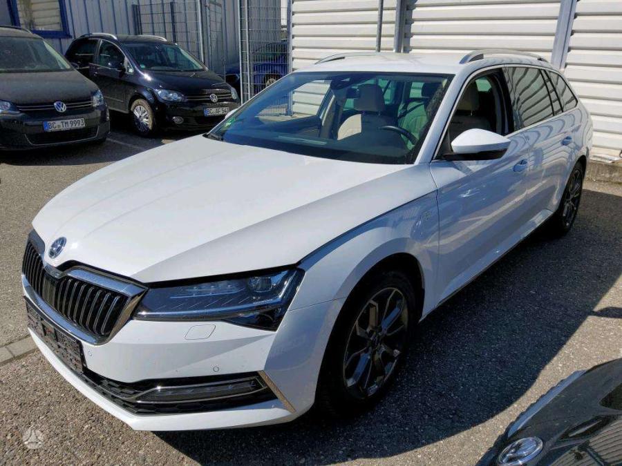 Balts Skoda SuperB 2022 Viļņa, ar dzinēja tilpumu 1.97 L un nobraukumu 203 tūkst. km par 18500 €, foto 47 vietnē AUTOMOTO.COM.LV