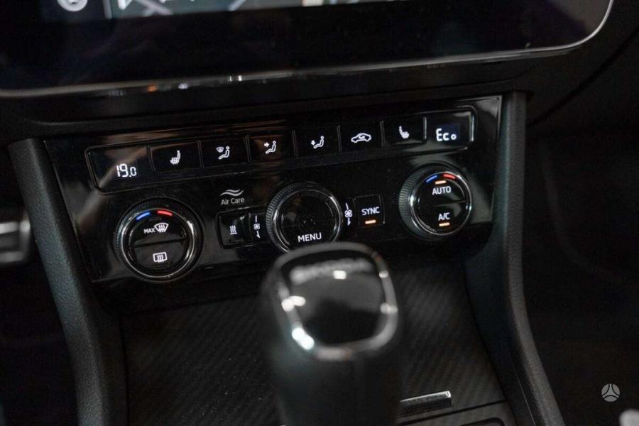 Balts Skoda SuperB 2022 Viļņa, ar dzinēja tilpumu 1.40 L un nobraukumu 147 tūkst. km par 21000 €, foto 20 vietnē AUTOMOTO.COM.LV