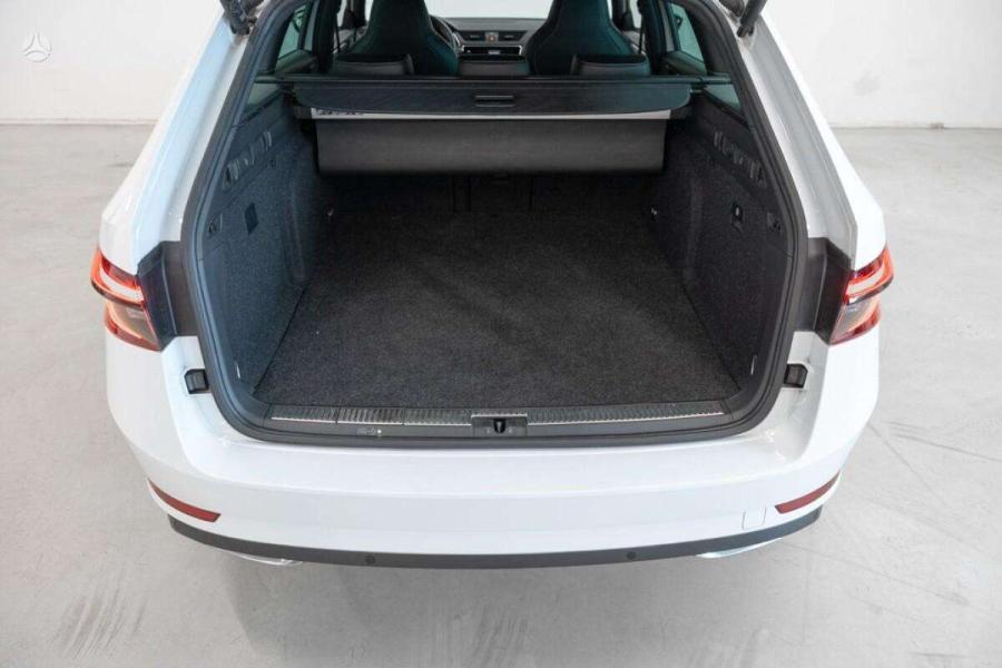 Balts Skoda SuperB 2022 Viļņa, ar dzinēja tilpumu 1.40 L un nobraukumu 147 tūkst. km par 21000 €, foto 23 vietnē AUTOMOTO.COM.LV