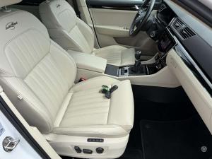 White Skoda SuperB 2022 in Vilnius, with an engine capacity of 1.97 L and mileage of 203 thousand km for 18500 €, photo 14 on AUTOMOTO.COM.LV