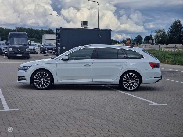 Balts Skoda SuperB 2022 Tauragė, ar dzinēja tilpumu 2.00 L un nobraukumu 236 tūkst. km par 18200 €, foto 2 vietnē AUTOMOTO.COM.LV