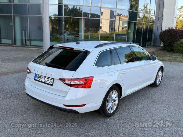 Balts Skoda SuperB 2022 Tallina, ar dzinēja tilpumu 2.00 L un nobraukumu 60 tūkst. km par 25750 €, foto 8 vietnē AUTOMOTO.COM.LV