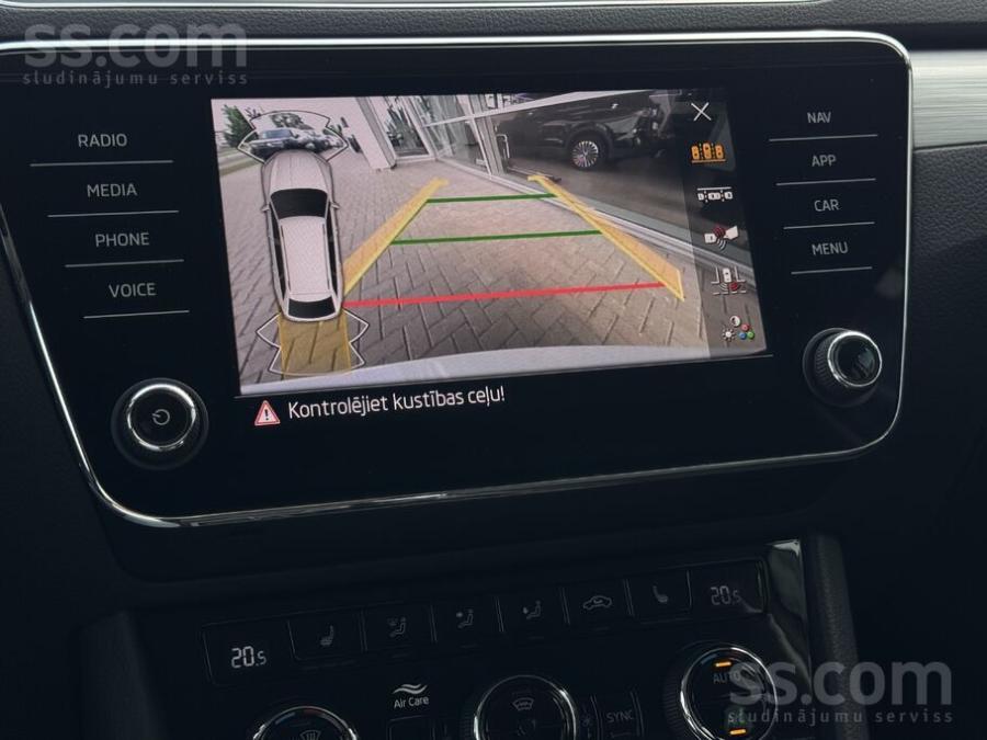 Balts Skoda SuperB 2022 Valmiera, ar dzinēja tilpumu 2.00 L un nobraukumu 173 tūkst. km par 17900 €, foto 17 vietnē AUTOMOTO.COM.LV