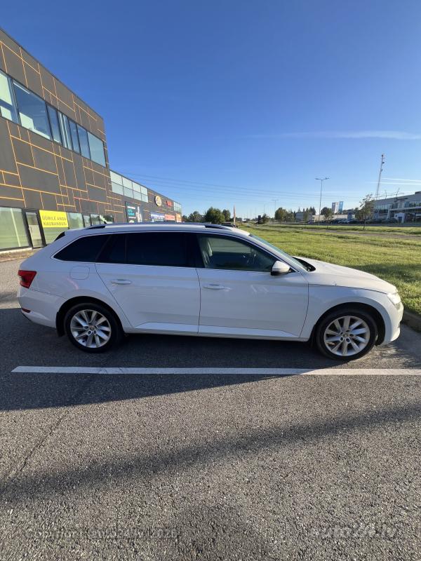 White Skoda SuperB 2022 in Tallinn, with an engine capacity of 2.00 L and mileage of 360 thousand km for 10900 €, photo 4 on AUTOMOTO.COM.LV