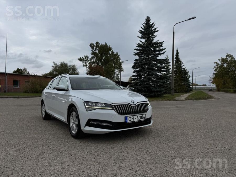 White Skoda SuperB 2022 in Cesis, with an engine capacity of 1.50 L and mileage of 0 thousand km for 15900 €, photo 1 on AUTOMOTO.COM.LV
