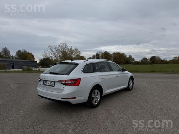 Balts Skoda SuperB 2022 Cēsis, ar dzinēja tilpumu 1.50 L un nobraukumu 0 tūkst. km par 15900 €, foto 4 vietnē AUTOMOTO.COM.LV