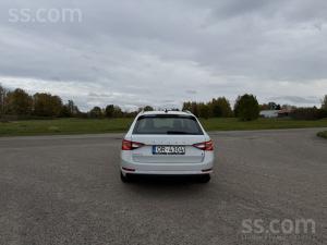 White Skoda SuperB 2022 in Cesis, with an engine capacity of 1.50 L and mileage of 0 thousand km for 15900 €, photo 5 on AUTOMOTO.COM.LV