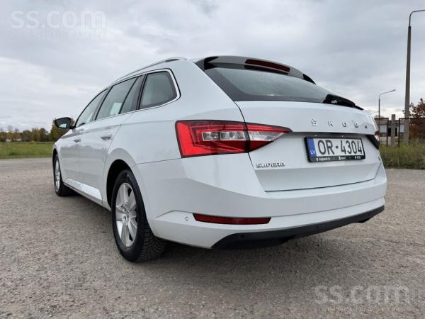 Balts Skoda SuperB 2022 Cēsis, ar dzinēja tilpumu 1.50 L un nobraukumu 0 tūkst. km par 15900 €, foto 11 vietnē AUTOMOTO.COM.LV