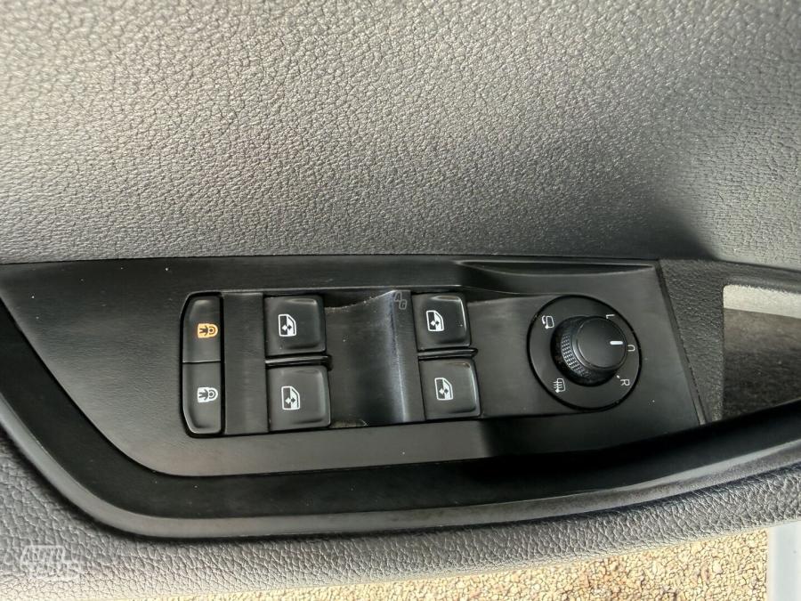 Balts Skoda SuperB 2022 Viļņa, ar dzinēja tilpumu 1.40 L un nobraukumu 200 tūkst. km par 15999 €, foto 17 vietnē AUTOMOTO.COM.LV