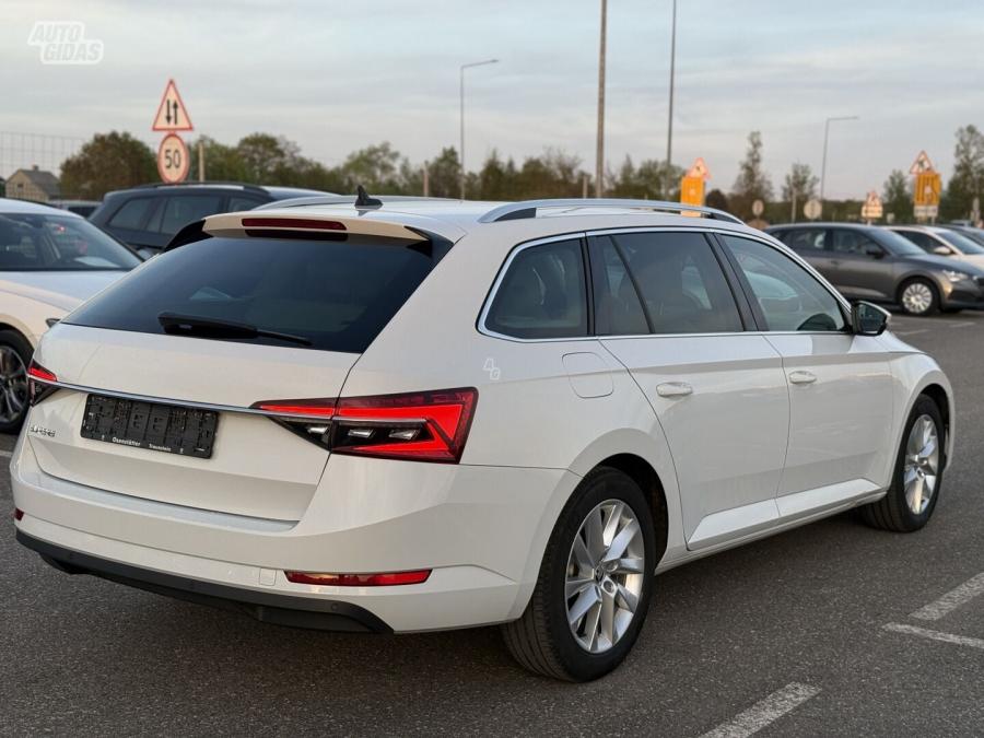 White Skoda SuperB 2023 in Vilnius, with an engine capacity of 2.00 L and mileage of 235 thousand km for 17500 €, photo 6 on AUTOMOTO.COM.LV